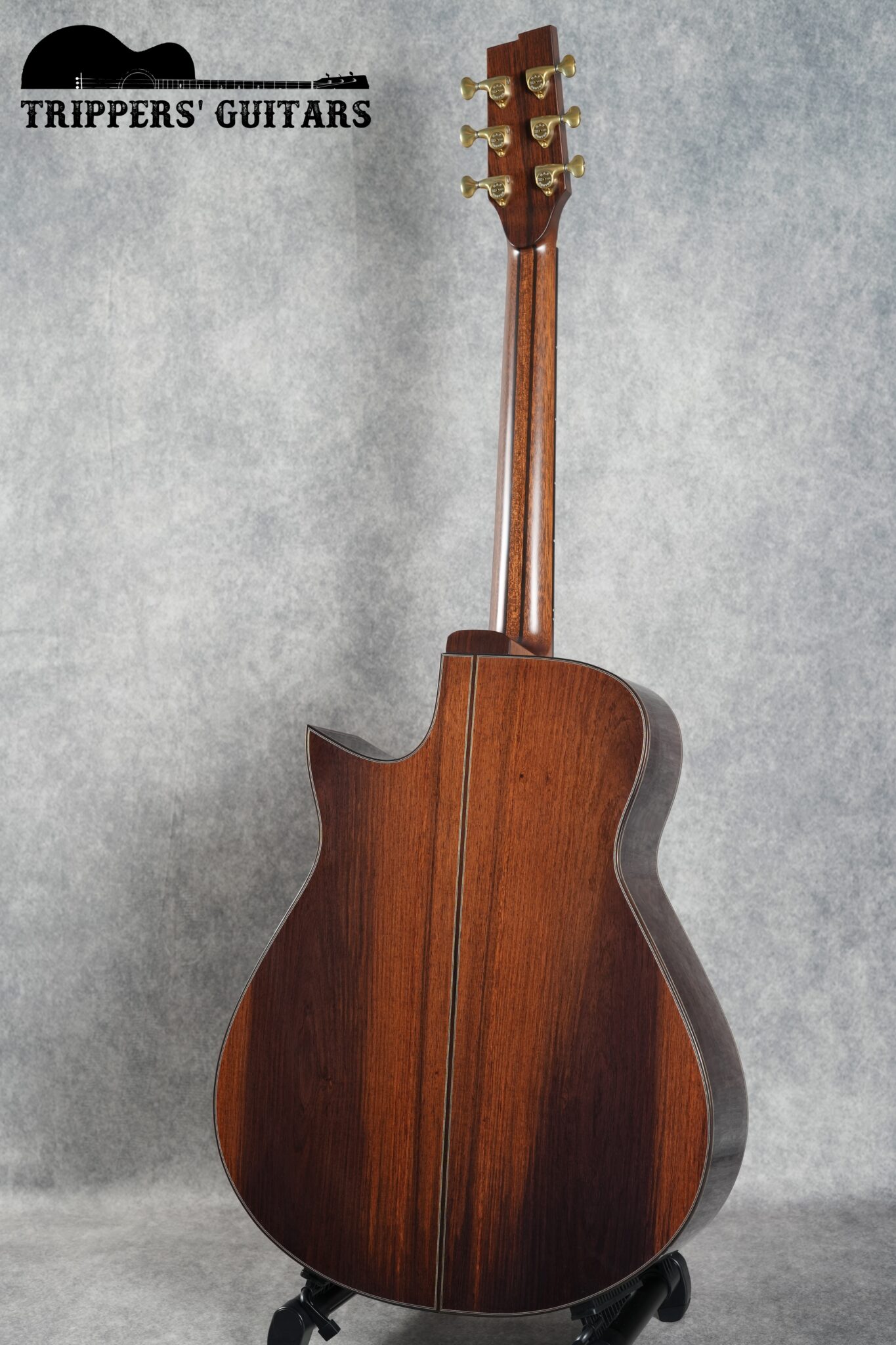 Wai Wong & OTS LAB MD Cutaway (2024) - Trippers' Guitars